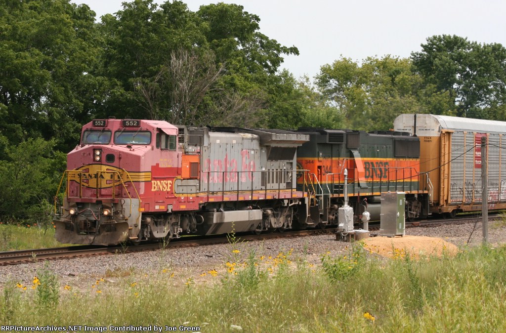 BNSF 552